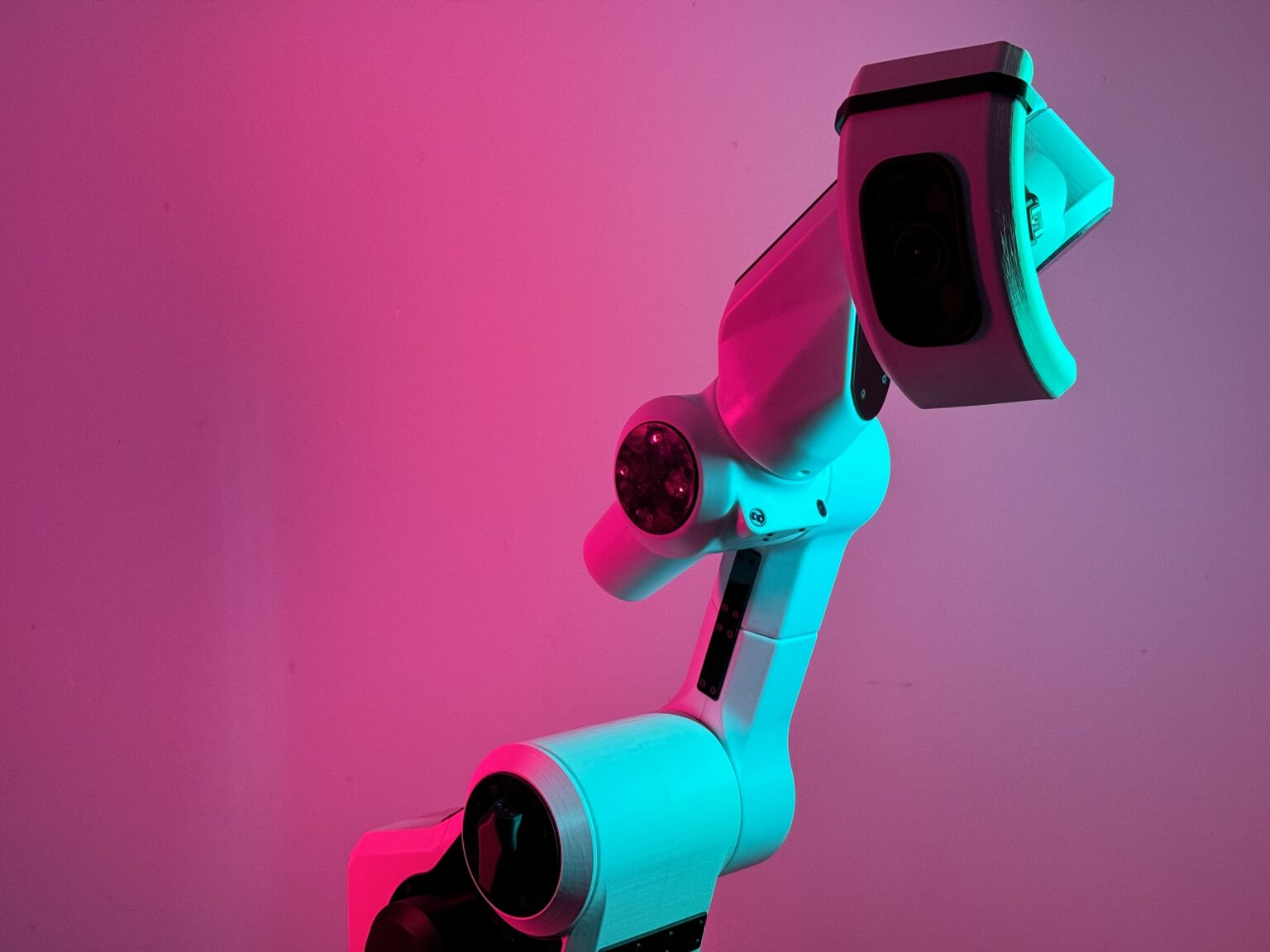 Glam Robot Bot Rental - Magic Moment Photo Booth - Chicago - San Diego